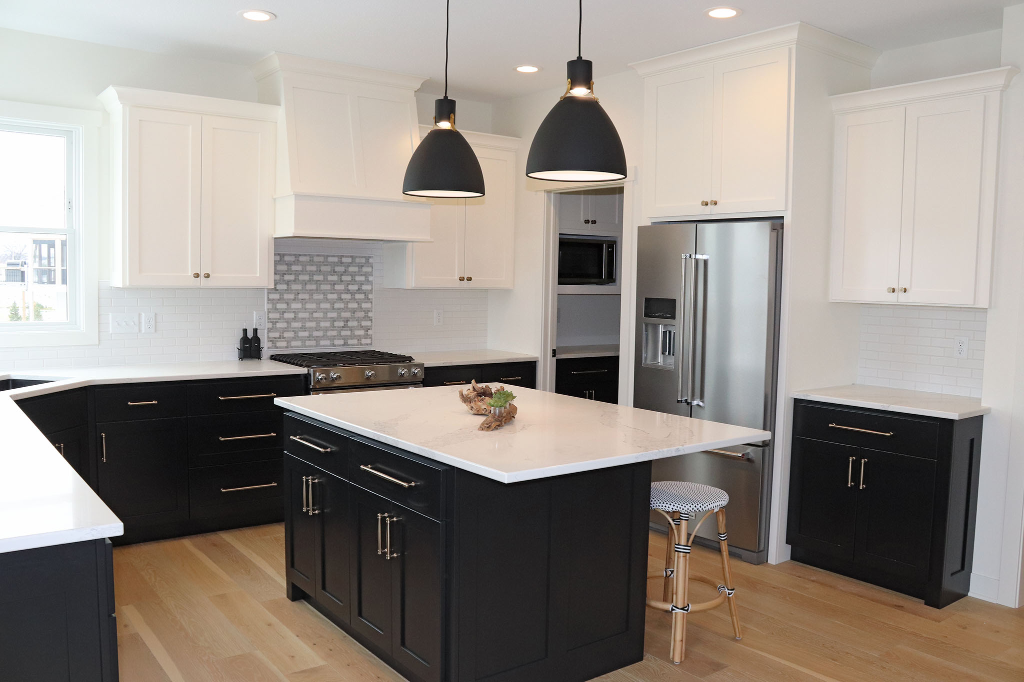 REAL STONE – Pllaka guri, gur gelqeror dekorative, traktolite, Shqiperi ...